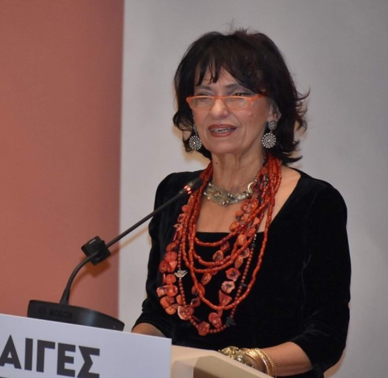 Aγγ. Κοτταρίδη:ΤΑ ΑΡΧΑΙΑ, Η ΠΡΟΣΤΑΣΙΑ ΤΟΥΣ, Η ΑΝΑΠΤΥΞΗ ΚΑΙ ΤΑ ΨΕΜΑΤΑ ...